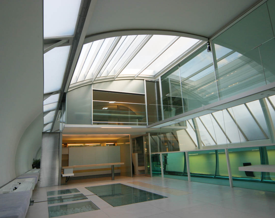 retractable underslung roof - meia - Moving Elements in Architecture