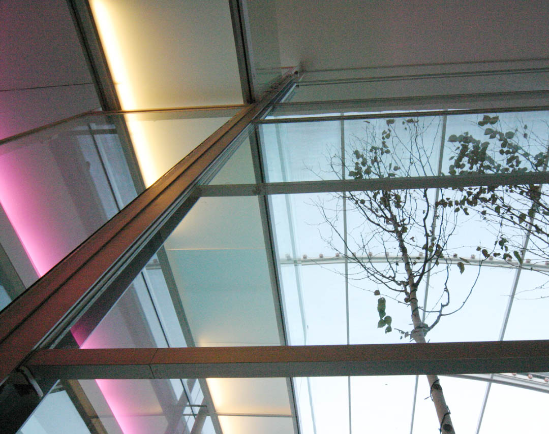 automated guillotine glass wall | meia – Moving Elements in Architecture