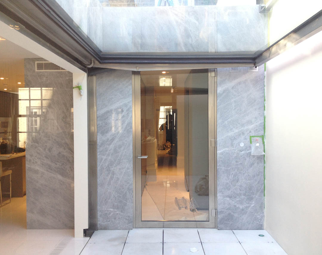 hydraulic hinged opening glass wall | meia – Moving Elements in ...